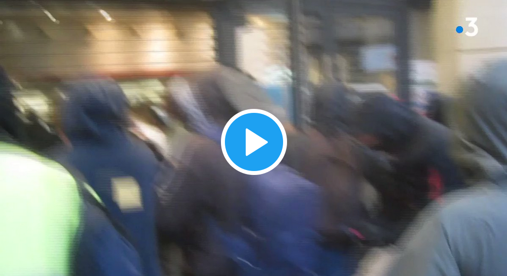 France Télévisions floute le visage des casseurs d’extrême gauche afin ...